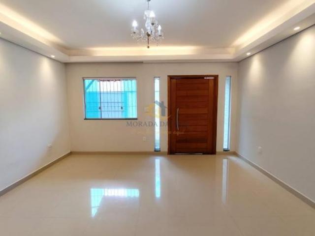 Casa de 3 Quartos a Venda no Bairro Cachoeira