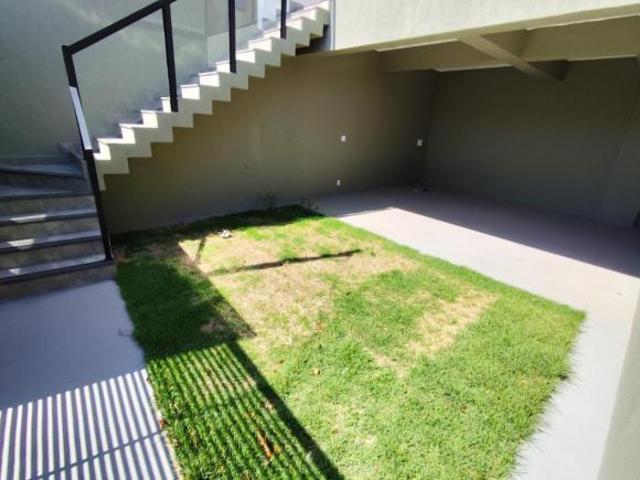 Casa de 3 Quartos a Venda no Bairro Dom Pedro I