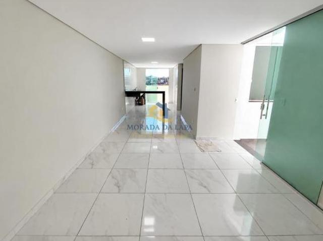 Casa de 3 Quartos a Venda no Bairro Lar de Minas