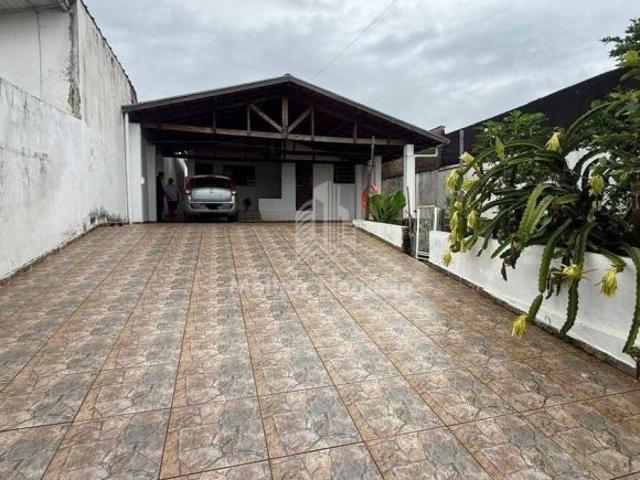 Casa de 3 quartos à venda no bairro Parque da Figueira