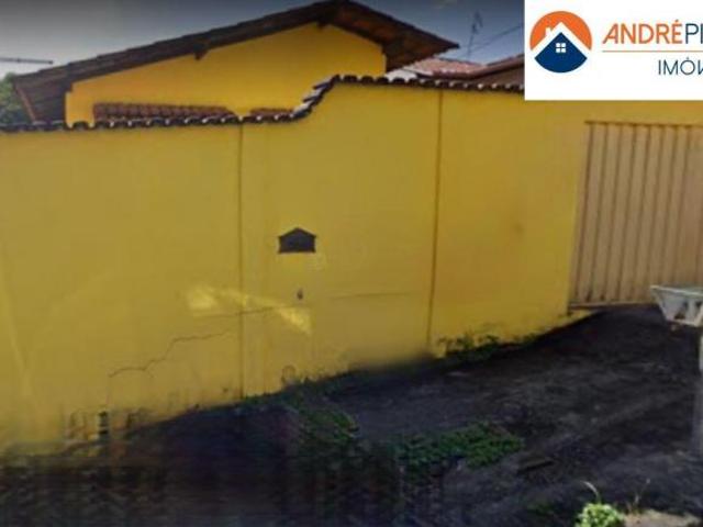 Casa de 3 Quartos à Venda no Bairro Santa Amélia com 3 Vagas de Garagem