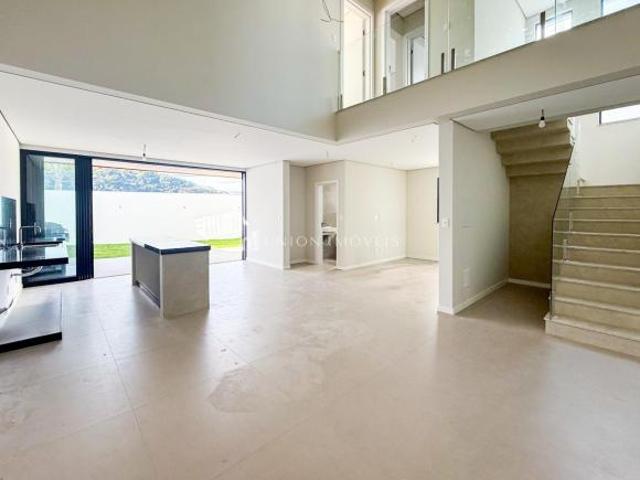 Casa de 3 quartos à venda no Condomínio Alvorada Residence em Juiz de Fora/MG