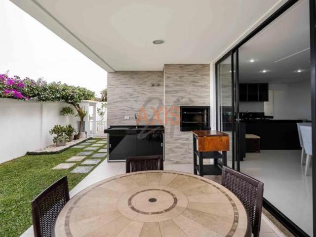 Casa de 3 Quartos à Venda no Condomínio Giardino do Lucca | Santa Felicidade Curitiba