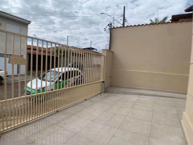 Casa de 3 quartos à Venda – Bairro Jatobá | Pouso Alegre/MG