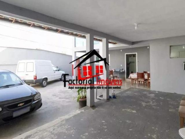 Casa de 3 quartos à venda com 242 m² – Bairro Alípio de Melo, Belo Horizonte/MG