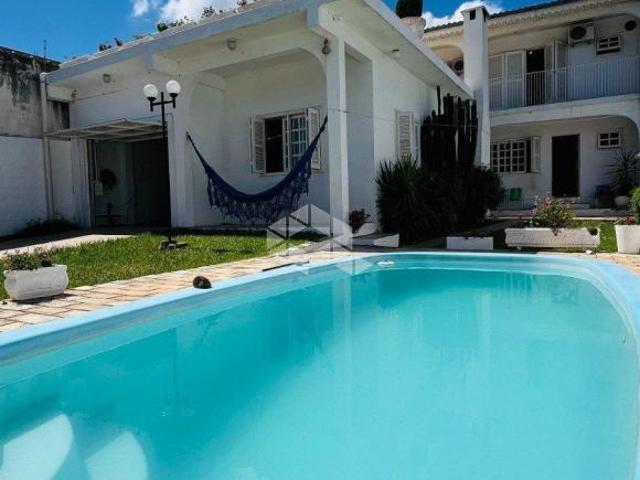 Casa de 3 quartos a venda em Santa Maria, bairro D. Antônio Reis