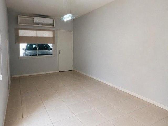 Casa de 3 quartos com 1 suite na cidade vera cruz em aparecida de goiânia