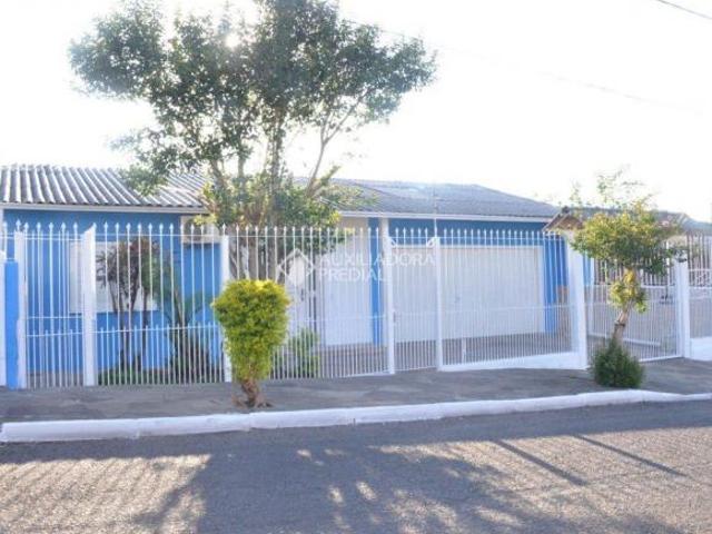 Casa de 3 quartos com 2 vagas à venda no bairro Salgado Filho em Gravataí