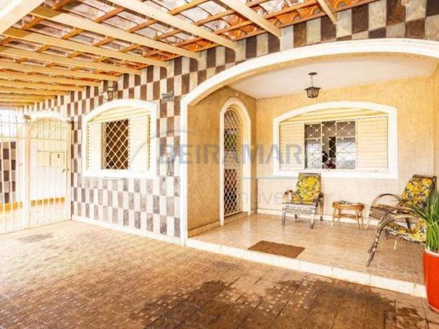 Casa de 3 Quartos Com 2 Suites e Casa nos Fundos Taguatinga Norte