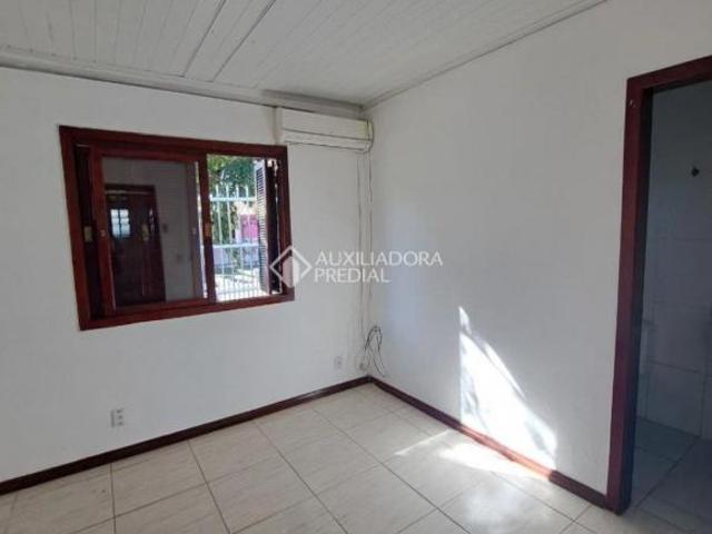 Casa de 3 quartos com suíte à venda na Rua Iraúnas Jardim Algarve Alvorada/RS