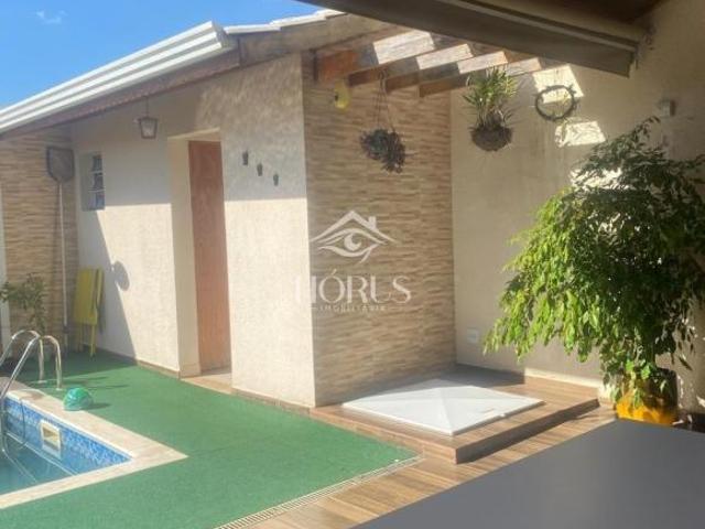 Casa de 3 quartos com suíte e 4 vagas de garagem à venda em condomínio no Wanel Ville, Sorocaba SP
