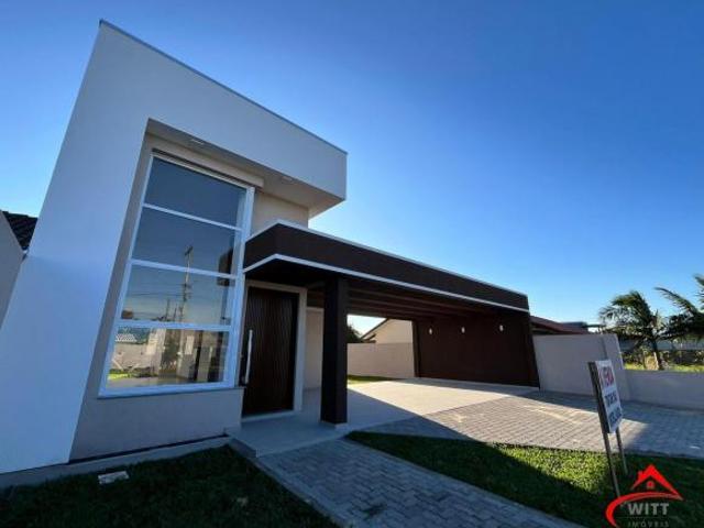 Casa de 3 Quartos de alto padrão, com excelente acabamento, perfeita para quem b