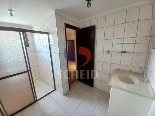 Casa de 3 quartos e 2 vagas à venda no Jardim Cidália