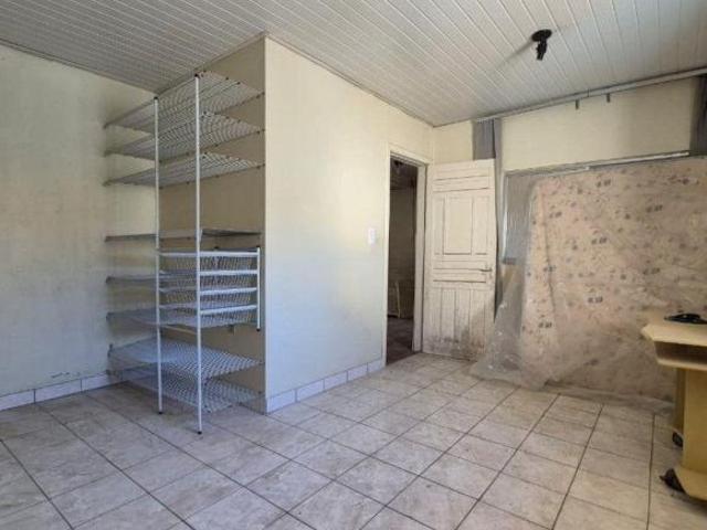 Casa de 3 quartos e 5 vagas de garagem em Canoas
