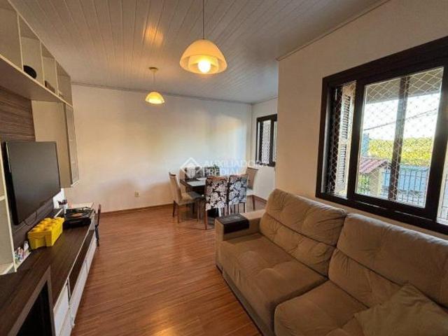 Casa de 3 quartos em terreno alto
