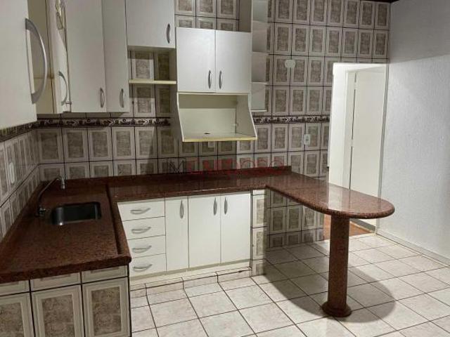 Casa de 3 quartos em Ceilândia DF, Pnorte, garagem coberta, churrasqueira, escriturada, aceita finan