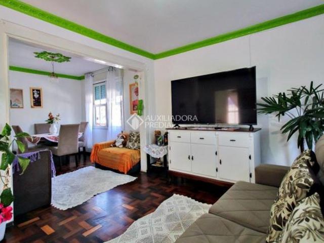 Casa de 3 quartos no bairro Tristeza aceita pets