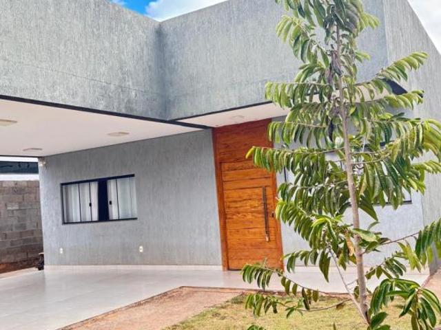 CASA DE 3 QUARTOS NO JARDIM BOTÂNICO CONDOMÍNIO CHAPÉU DE PEDRA