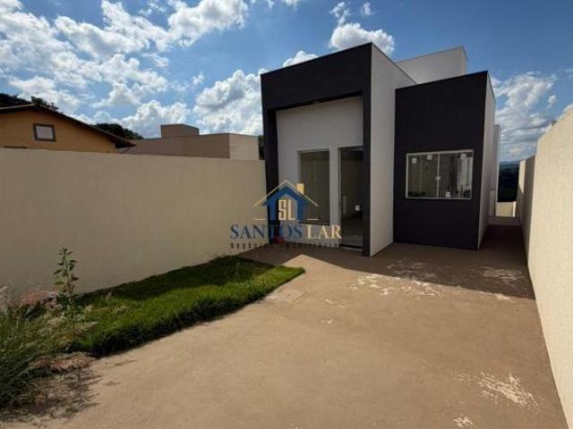 Casa de 3 quartos, sendo 1 suíte no Bairro Tupanuara em São Joaquim de Bicas/MG