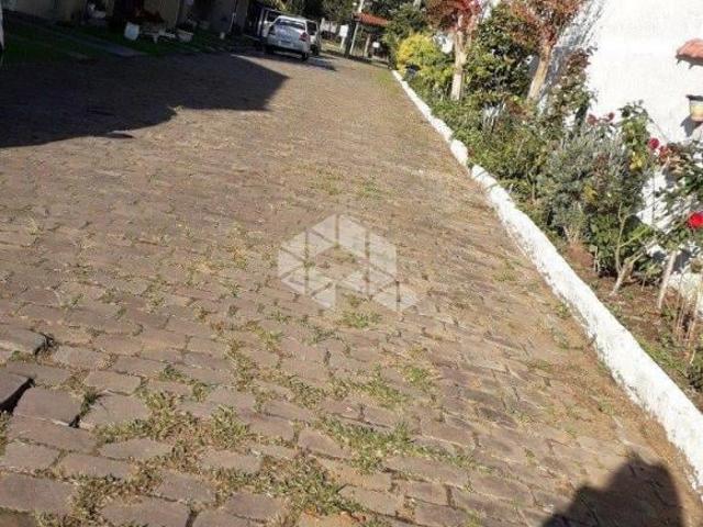 Casa de 3d em condómino na Cavalhada