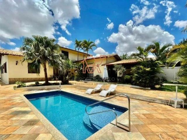 Casa de 440 m² na Antônio Francisco Lisboa Bandeirantes Pampulha Belo Horizonte MG, à venda por R$ 1.800.000 ou aluguel por R$ 13.000/mês