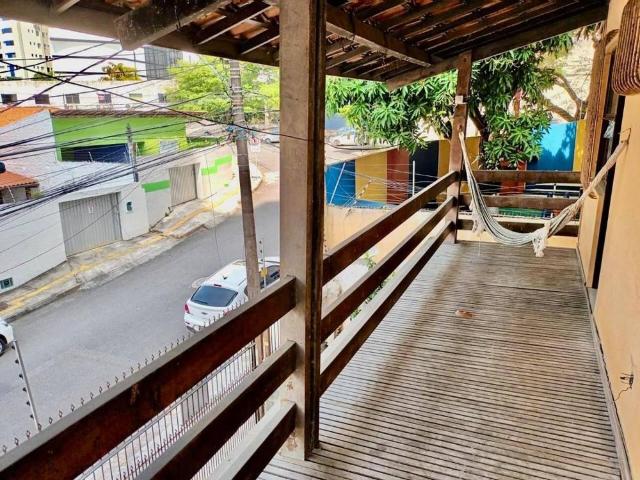 Casa de 4/4 Em Buraquinho Para Locação