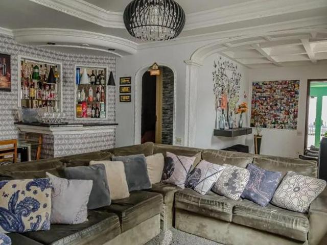 Casa de 480 m², 3 quartos em Vila Campestre, São Paulo