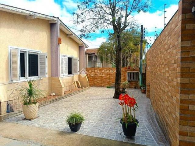 Casa de 4 dormitorios em Esteio
