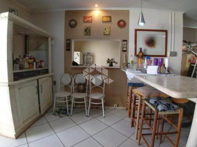 Casa de 4 dormitórios residencial ou comercial