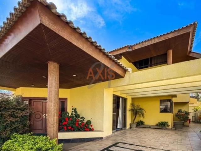 Casa de 4 Suítes no Condomínio Beau Rivage |Seminário Curitiba