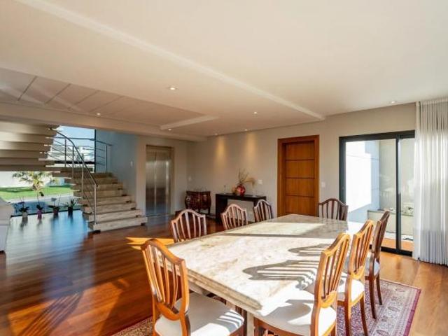 Casa de 4 Suítes à Venda no Condomínio Jardim das Américas | Curitiba