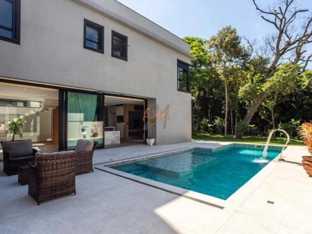Casa de 4 Suítes à Venda no Condomínio Paysage Evergreen | São João Curitiba