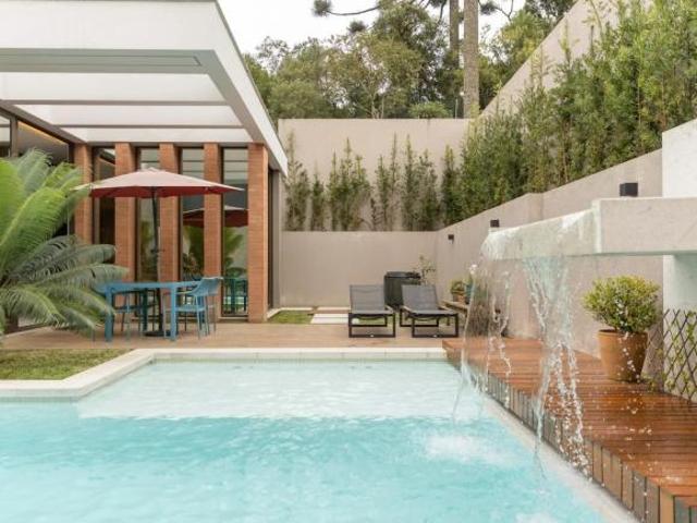 Casa de 4 Suítes à Venda no Condomínio Reserva Natural Portofino | Santa Felicidade Curitiba