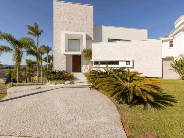 Casa de 4 Quartos à Venda no Condomínio Alphaville Graciosa | Pinhais