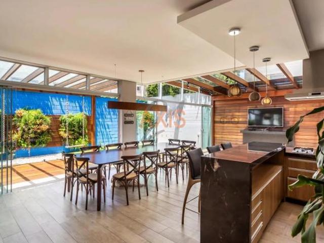 Casa de 4 Quartos à Venda no Condomínio Jardim Verginia VIII | Santa Felicidade Curitiba