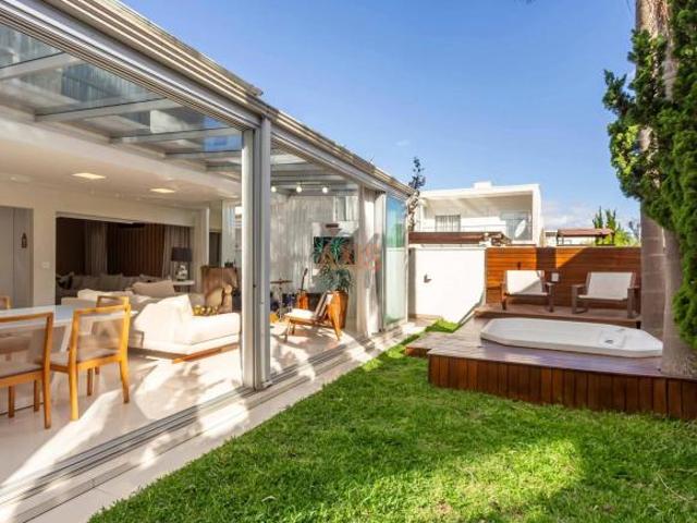 Casa de 4 quartos à Venda no Condomínio Paysage Provence | Campo Comprido Curitiba