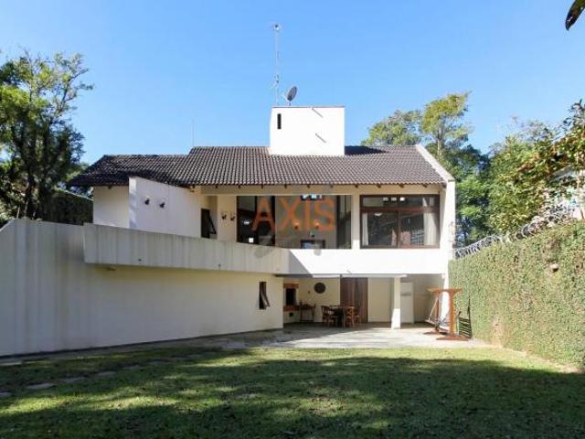 Casa de 4 Quartos à Venda no Condomínio Passaredo | Santo Inácio Curitiba