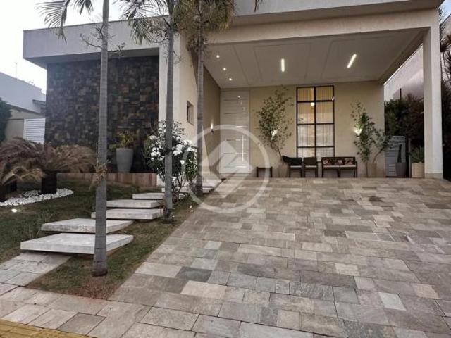 Casa de 4 quartos no Condomínio Alphaville Araguaia, Goiânia codigo: 76074