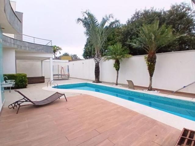 Casa de 560 m² com 3 quartos à venda e para aluguel no Jardim do Golf I Granja Viana SP
