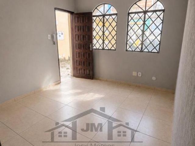 Casa de 570 m² com 7 quartos à venda em Campo Alegre