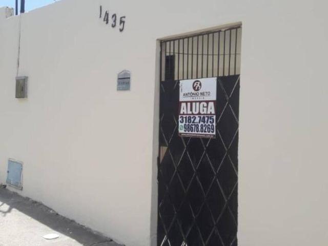 Casa de 52 m² na Betel Itaperi Fortaleza CE, aluguel por R$ 700/mês