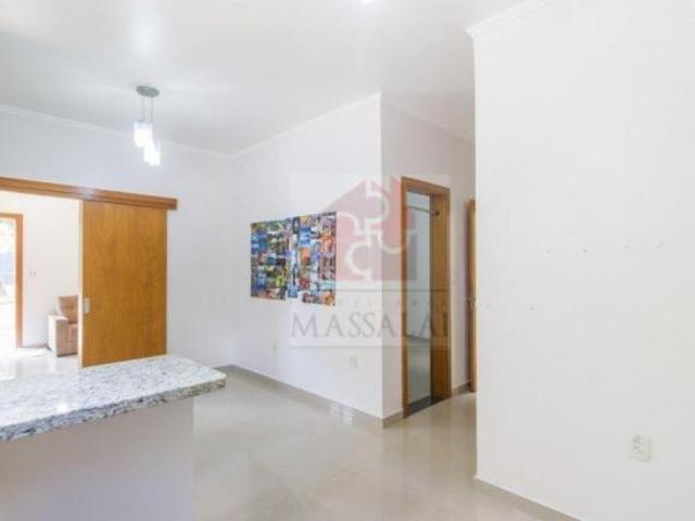 Casa de 5 dormitórios, 2 suítes, 2 vagas de garagem à venda no Bairro Glória