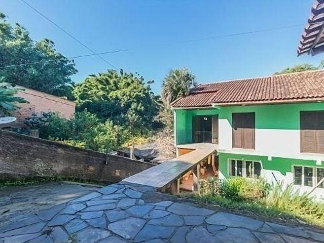 Casa de 5 dormitórios à venda no Bairro Bom Jesus Porto Alegre