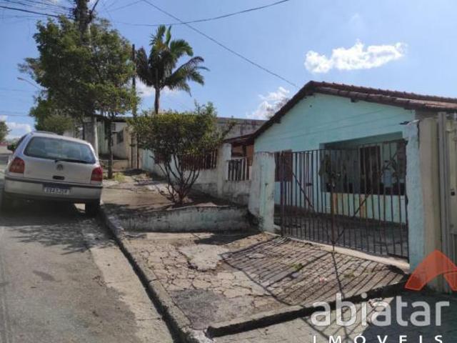 Casa de 5 dorms, 4 vagas de garagem, de 135 m² à venda no Jardim São Paulo Taboão da Serra