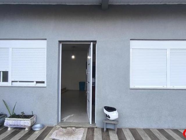 Casa de 5 Quartos com Cozinha Gourmet e Área de Lazer Completa em Viamópolis, Vi