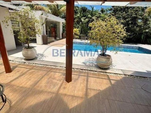 Casa de 5 Quartos, com Vaga de Garagem Jardim Botânico