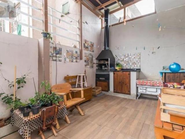 Casa de 6 dormitórios à venda Bairro Vila Nova Porto Alegre