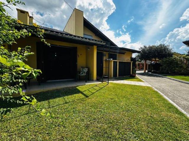 Casa de 77 m² com 2 quartos á venda em Capão Novo