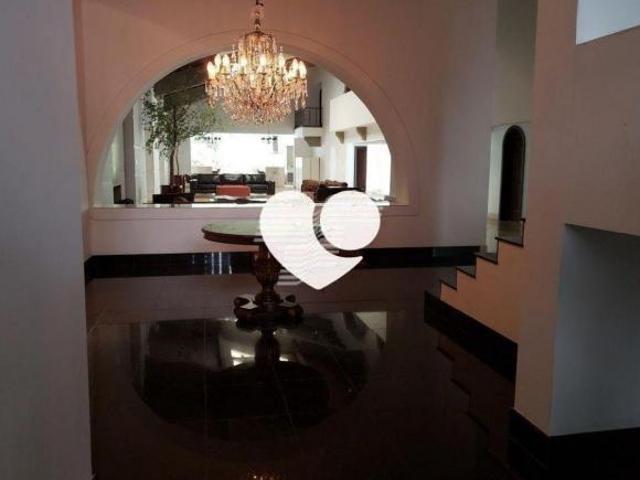 Casa de 708m² a venda no Água Verde