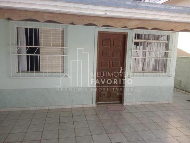 Casa de 86m para venda, em Jundiaí SP, com dois dormitórios, sendo uma suíte